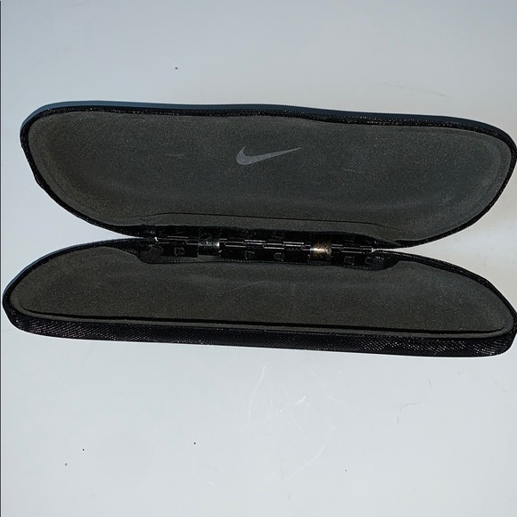 Nike | Accessories | Nike Mens Black Hard Clamshell Eyeglass Case ...